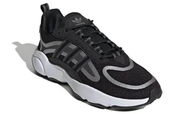 Adidas Haiwee "core " Sneakers - Black
