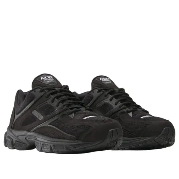 REEBOK X Pleasures Hammer Street Premier "trinity Kfs" Sneakers - Black
