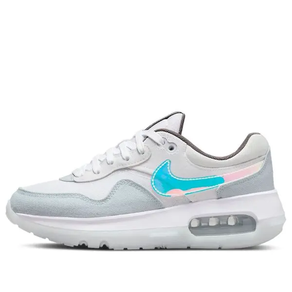 Nike Max Motif Sneakers