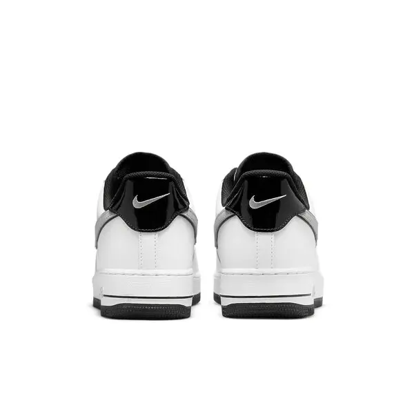Nike Force 1 '07 Lv8 Sneakers