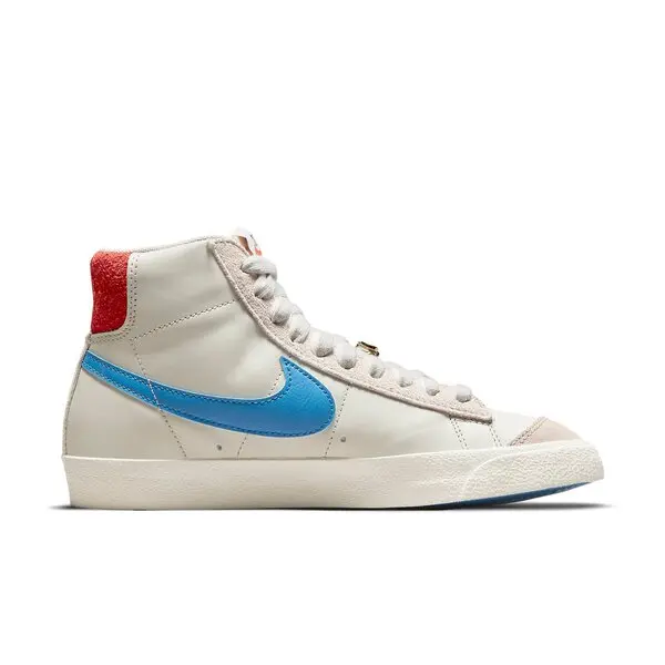 Nike Blazer Mid '77 Se "first Use" Sneakers