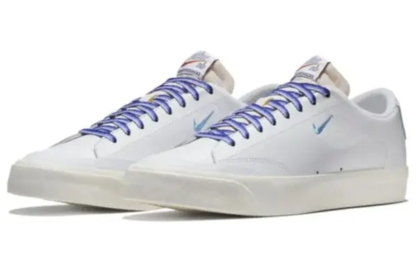 Nike Quartersnacks X Sb Blazer Low Xt - White/blue