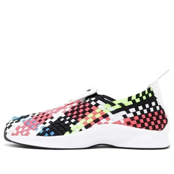 Nike Woven Qs - Black/solar Red/white