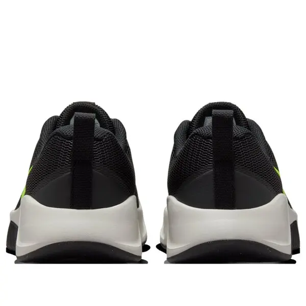Nike Mc Trainer 3 Sneakers - Black/volt