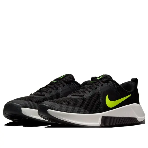Nike Mc Trainer 3 Sneakers - Black/volt