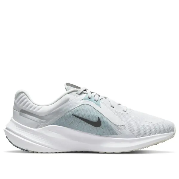 Nike Quest 5 Athletic Sneakers - White/grey/blue