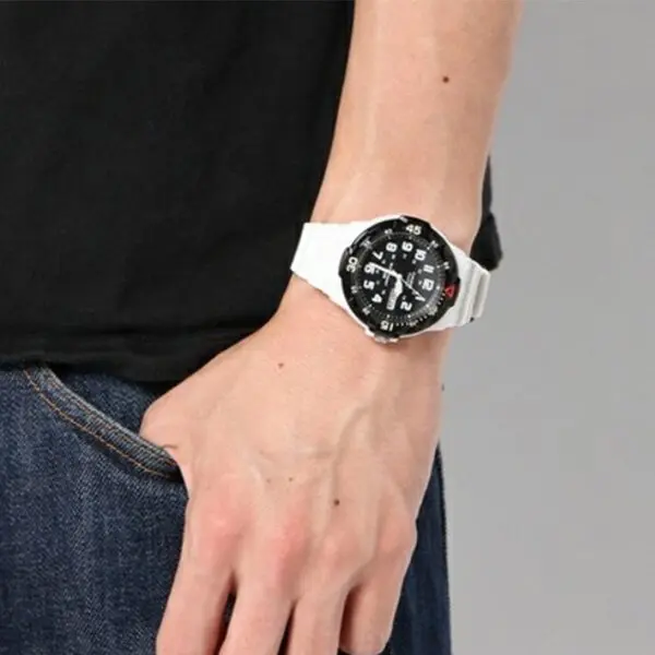Casio Diving Sports /white Analog