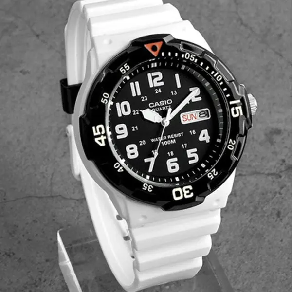 Casio Diving Sports /white Analog