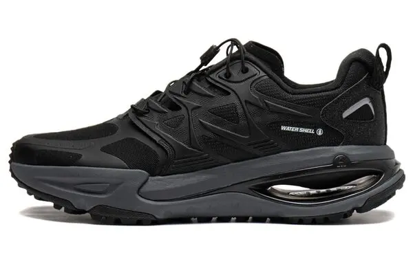 LI-NING Yijie Athletic Sneakers - Black