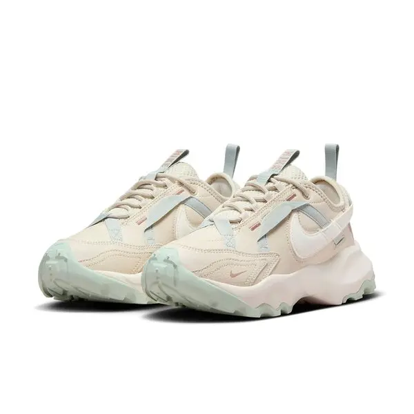 Nike Tc 7900 Sneakers - Beige