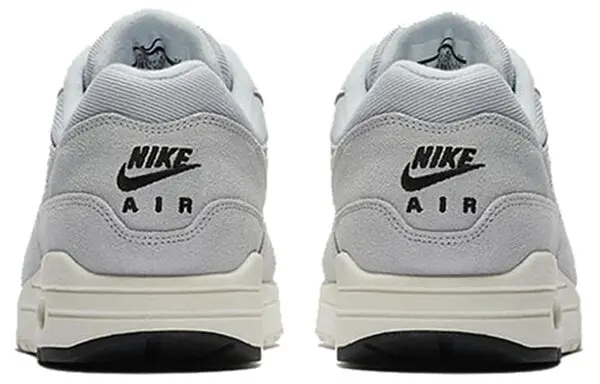 Nike Max 1 "pure Platinum" Athletic Sneakers - Black/white/grey