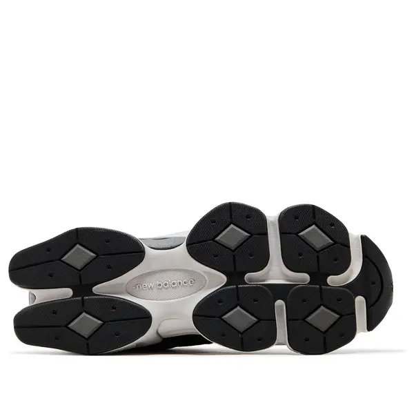 NEW BALANCE 9060 Sneakers - Black/phantom