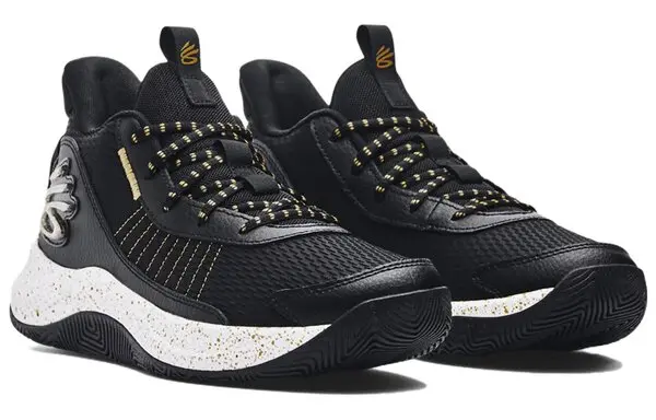Under Armour Curry 3z7 Sneakers - Black/gold