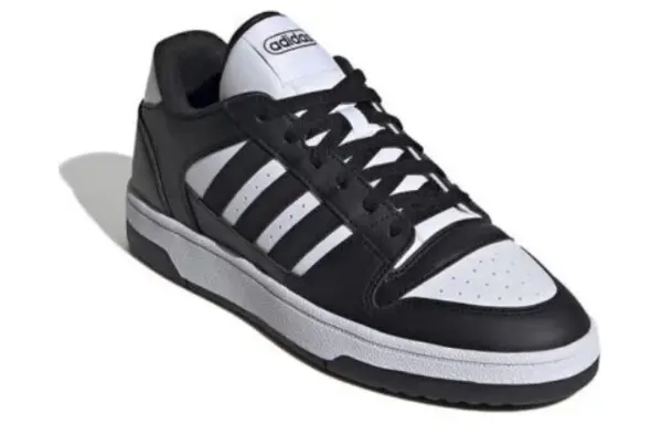 Adidas Turnaround Low Sneakers