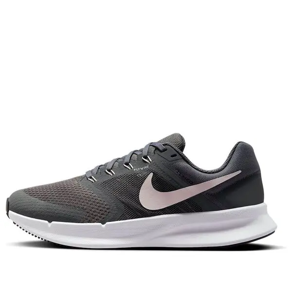 Nike Run Swift 3 Athletic Sneakers