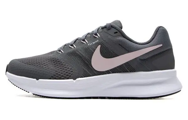 Nike Run Swift 3 Athletic Sneakers