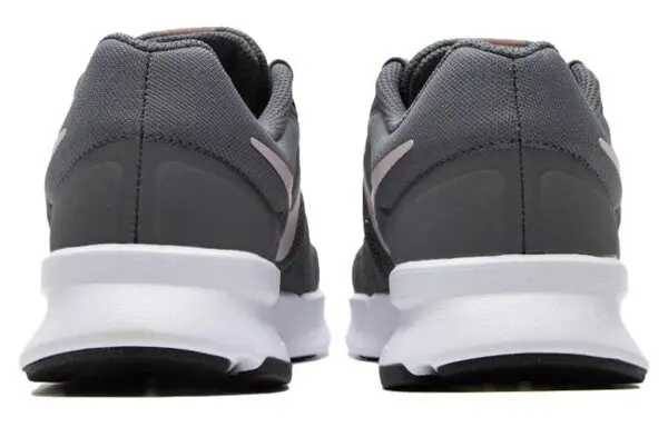 Nike Run Swift 3 Athletic Sneakers - Grey/white