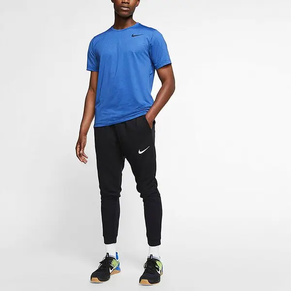 Nike Logo Pattern Bundle Feet Sports Pants