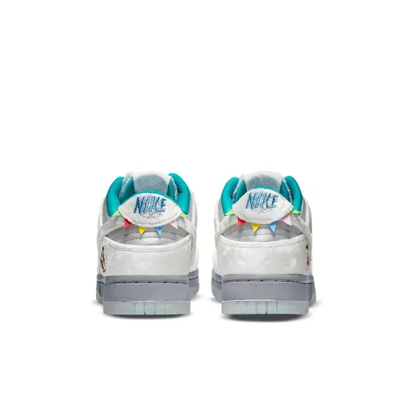Nike Dunk Low "ice