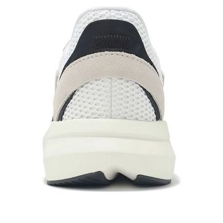 Adidas Lightblaze Sneakers - Black/white/beige