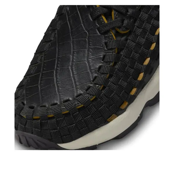 Nike Footscape Woven " Croc" Sneakers