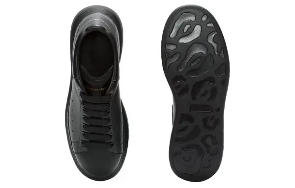Alexander McQueen Oversized Sneaker - Black