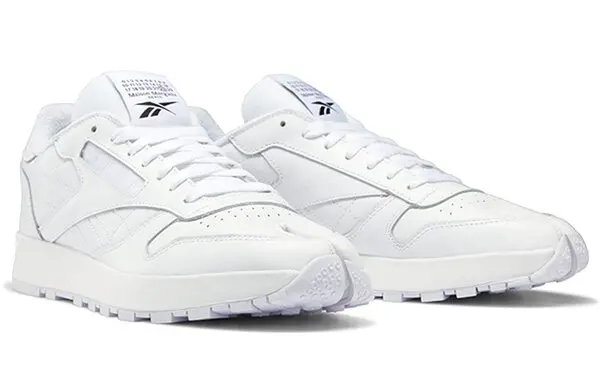 REEBOK Maison Margiela X Classic Leather Tabi Sneakers - White