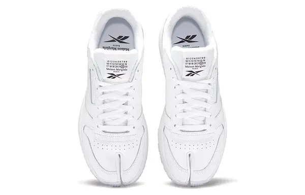 REEBOK Maison Margiela X Classic Leather Tabi Sneakers - White