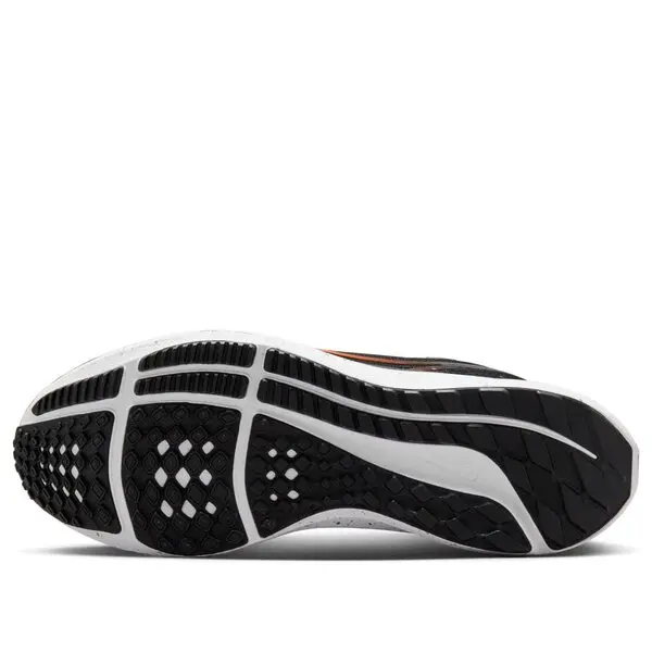 Nike Zoom Pegasus 40 Athletic Sneakers - Black/orange