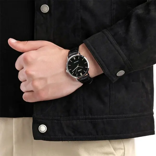 Casio Classic Analog Stainless Steel Strap Watch - Black