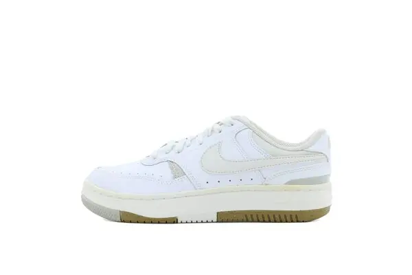 Nike Gamma Force Low Top Sneakers - Pale Ivory