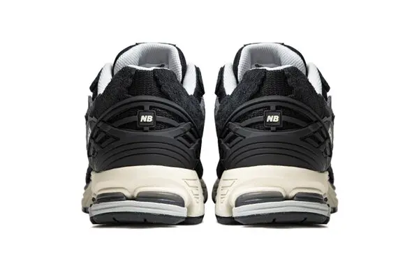 NEW BALANCE 1906d Protection Pack Sneakers - Black