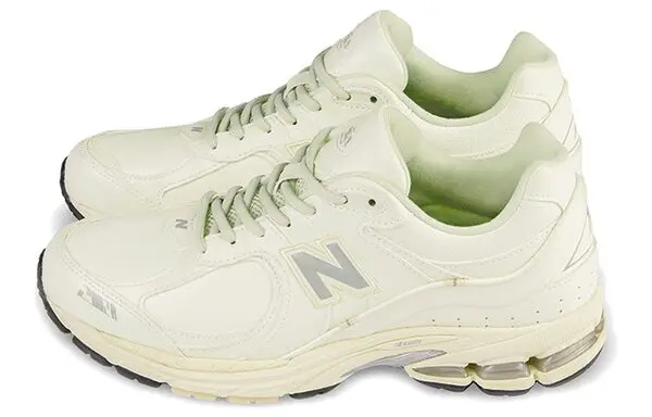 NEW BALANCE Randomevent Unik 2002r Low Top Sneakers