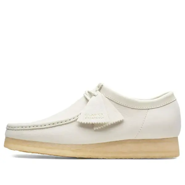 Clarks Wallabee - Off White Nubuck