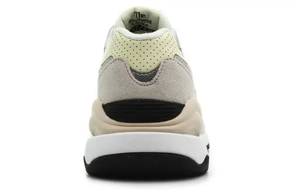 NEW BALANCE 57/40 "gold Aspen" Low Top Sneakers - Grey