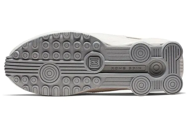 Nike Shox Enigma Sneakers - White/silver