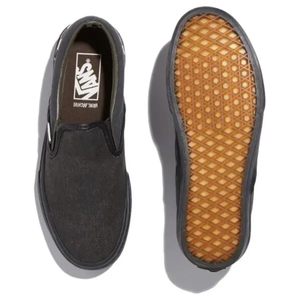 VANS X Vainl Archive Classic Slip-on Sneakers - Black