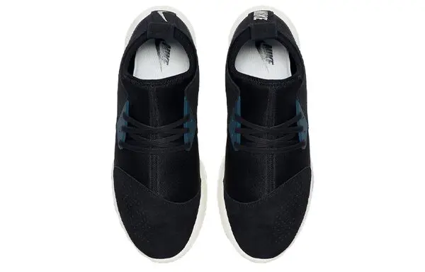 Nike Lunarcharge Premium "black Thunder Blue" Sneakers - Black/sail/thunder Blue