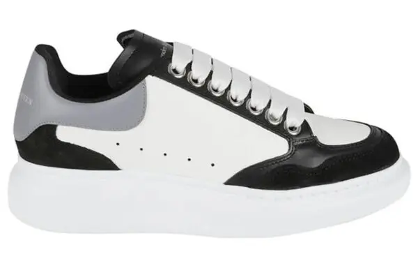 Alexander McQueen Larry Oversized Sneakers - White/black/grey