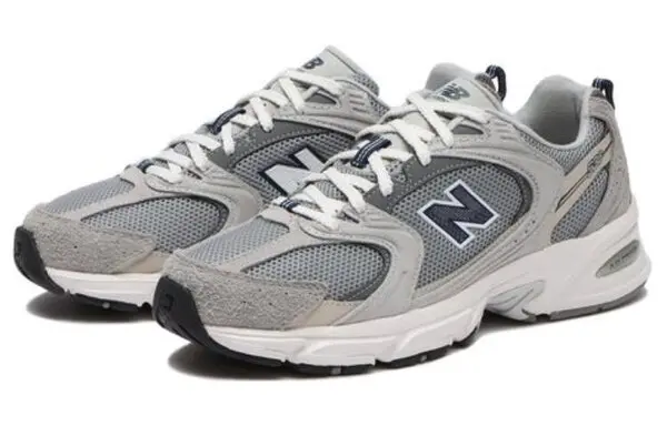 NEW BALANCE 530 Sneakers - Cream/gray