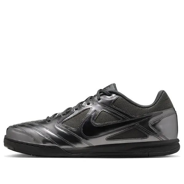 Nike Gato Lv8 Sneakers
