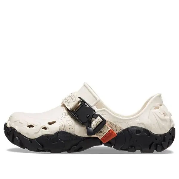 CROCS All-terrain Atlas Clogs - Stucco/black