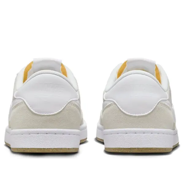 Nike Fc Classic Sb Sneakers - White