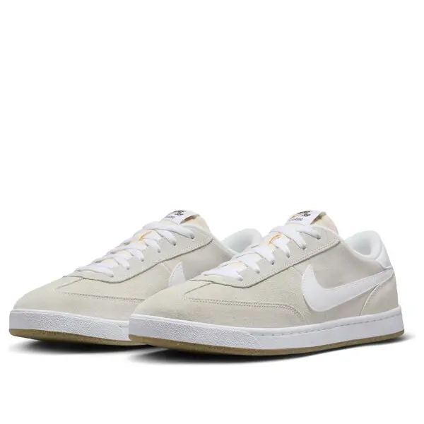 Nike Fc Classic Sb Sneakers - White
