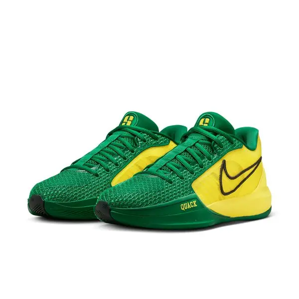 Nike Sabrina 1 "oregon Ducks" Sneakers - Green/yellow