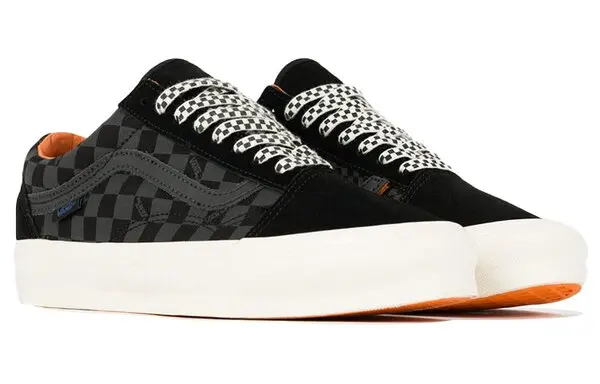 VANS Porter-yoshida & Co. X Og Old Skool Lx 'floral Checkerboard' Sneakers - Black