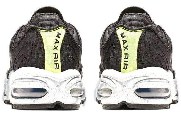 Nike Max Tailwind Iv Sp - Black/wolf Grey-volt