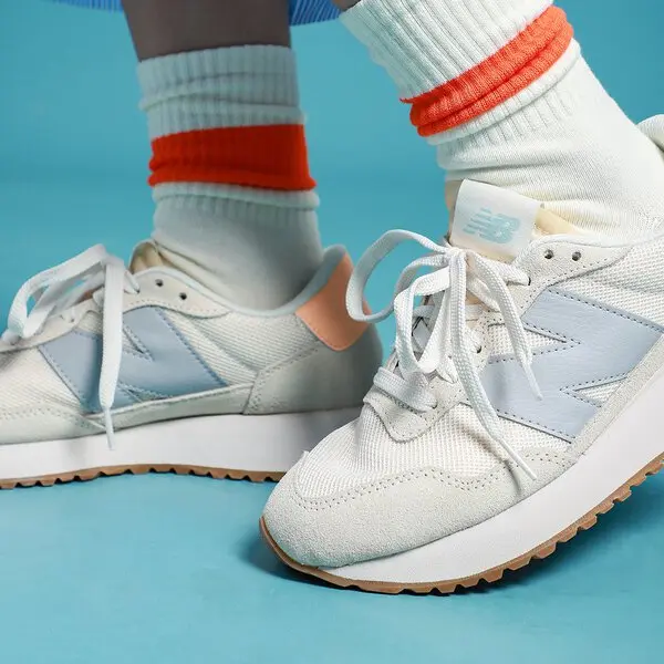 NEW BALANCE 237 "angora Light Mango" Sneakers - Beige/light Blue/orange