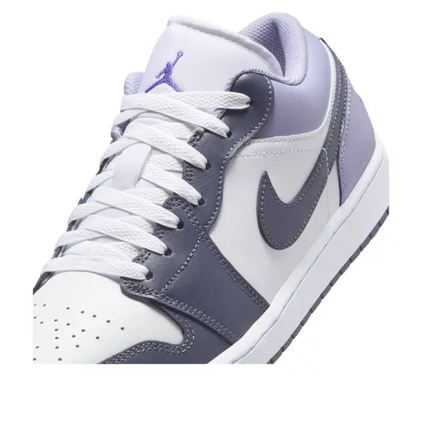 JORDAN Air 1 Low Sneakers - White/purple