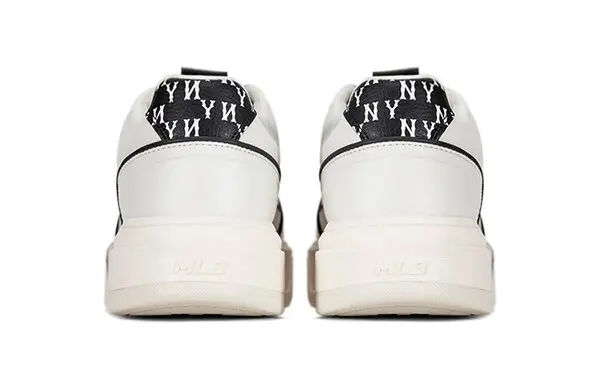 MLB Chunky Liner Yankees Monogram Sneakers